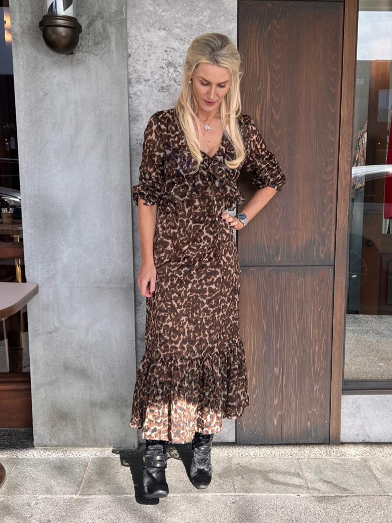 Delemont Dress – Yvonne Bennetti